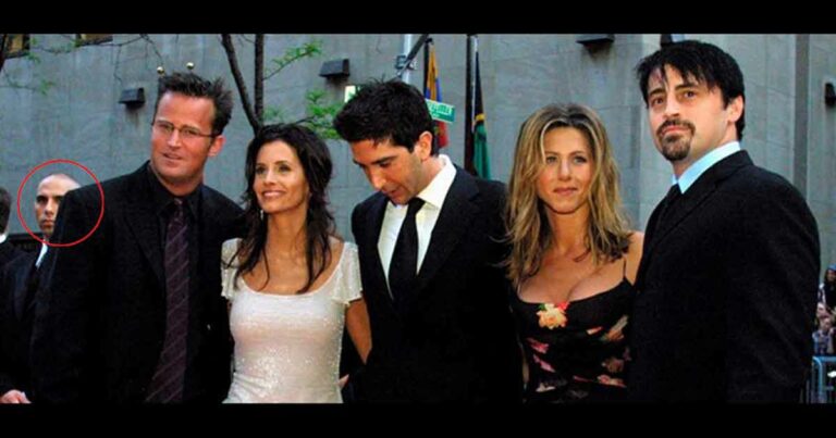 Unseen & Weird Backstage Photos From FRIENDS For True Fans [20 Pictures ...