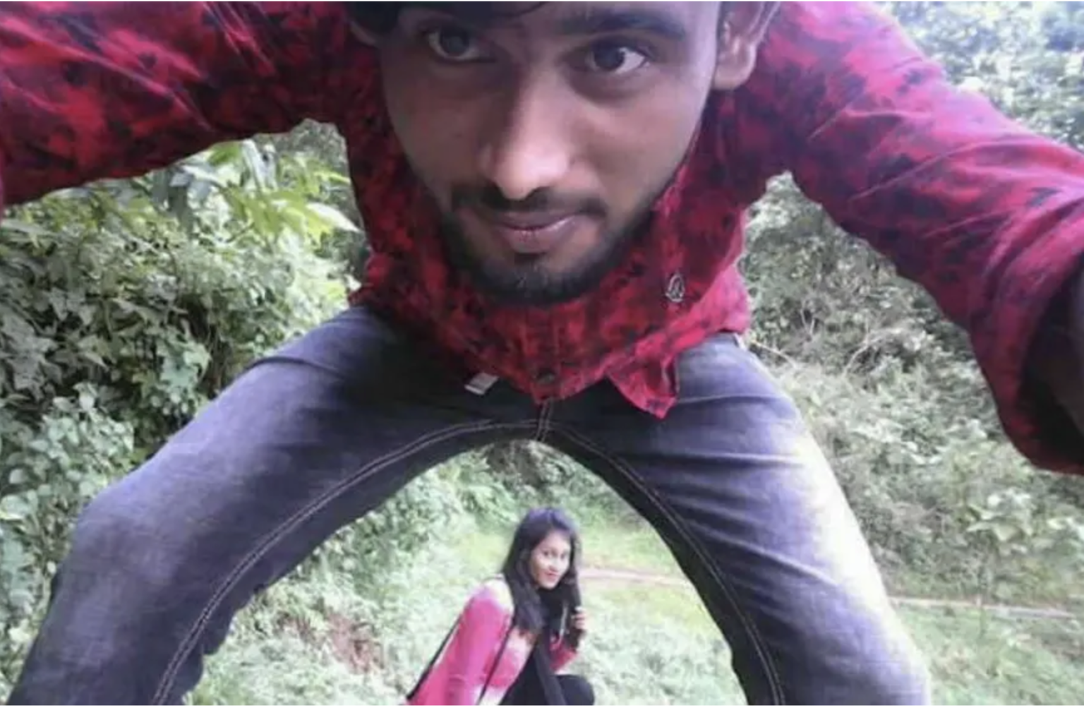 11 Most Bizarre Selfie That Will Make You ROFL