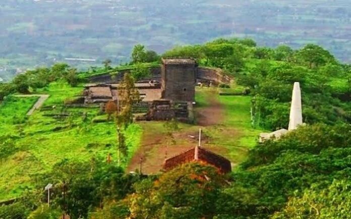 List Of Forts Of Maharashtra and About Its Rich Heritage
