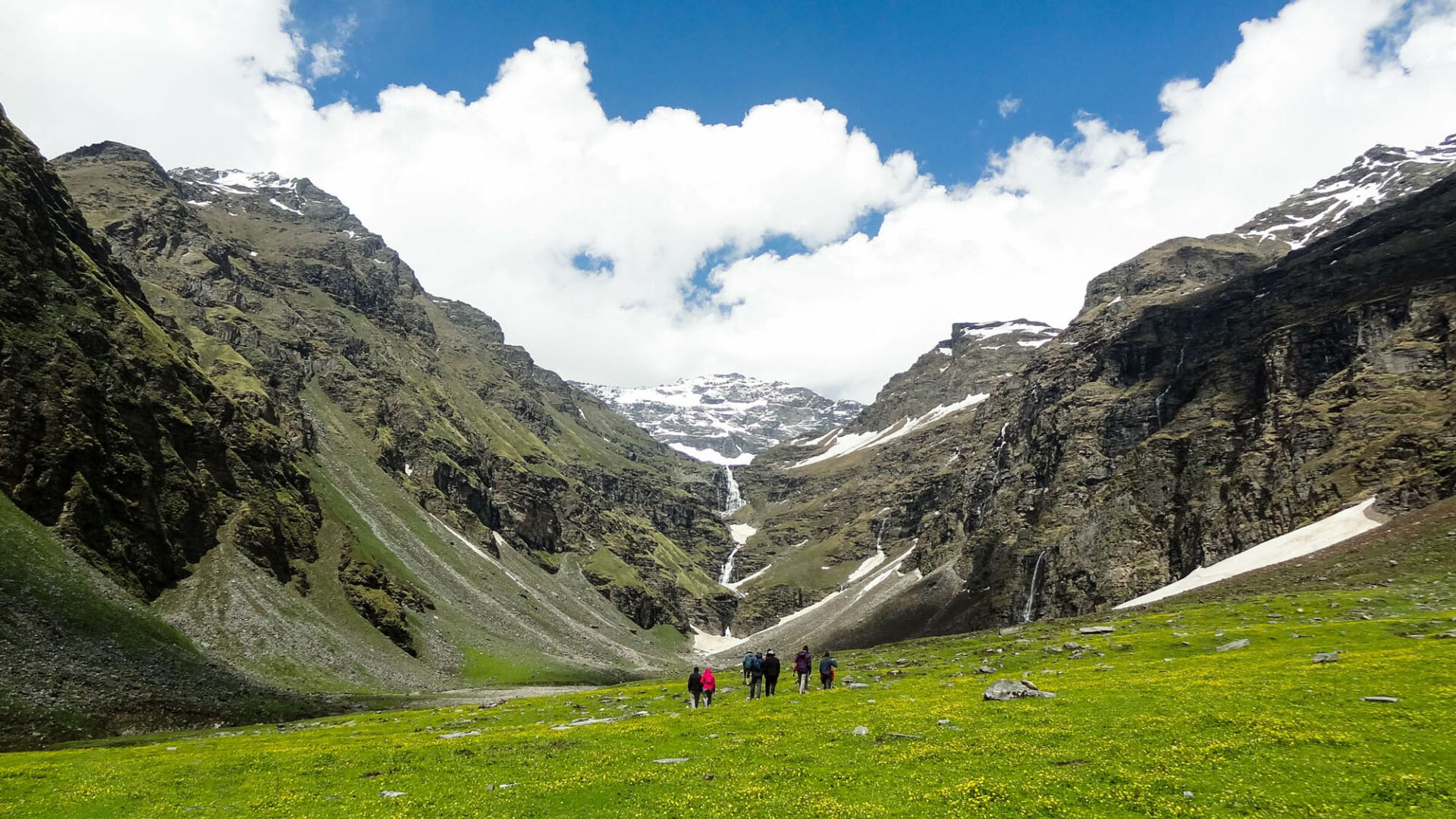Top 20 Himalayan Treks in India For Adventure Lovers