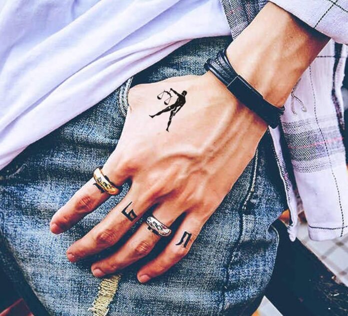 40+ Tattoo For Girls on Hand That You Must Try